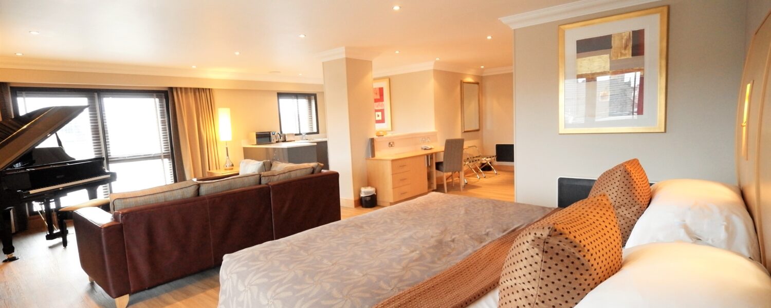 Mansefield Hotel - Home